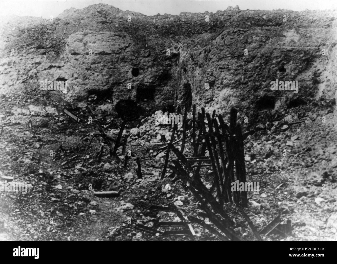 1916: Battle of Verdun: Fort Douaumont after the occupation by German ...