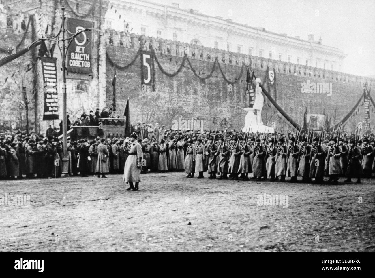 Bolsheviks 1922 hi-res stock photography and images - Alamy