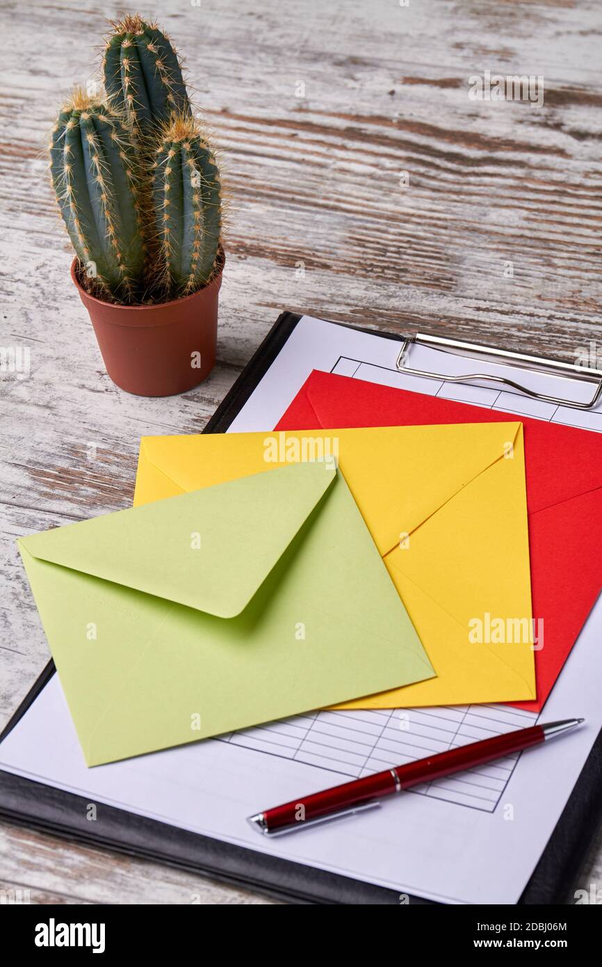 Envelopes on the delivery document Stock Photo - Alamy