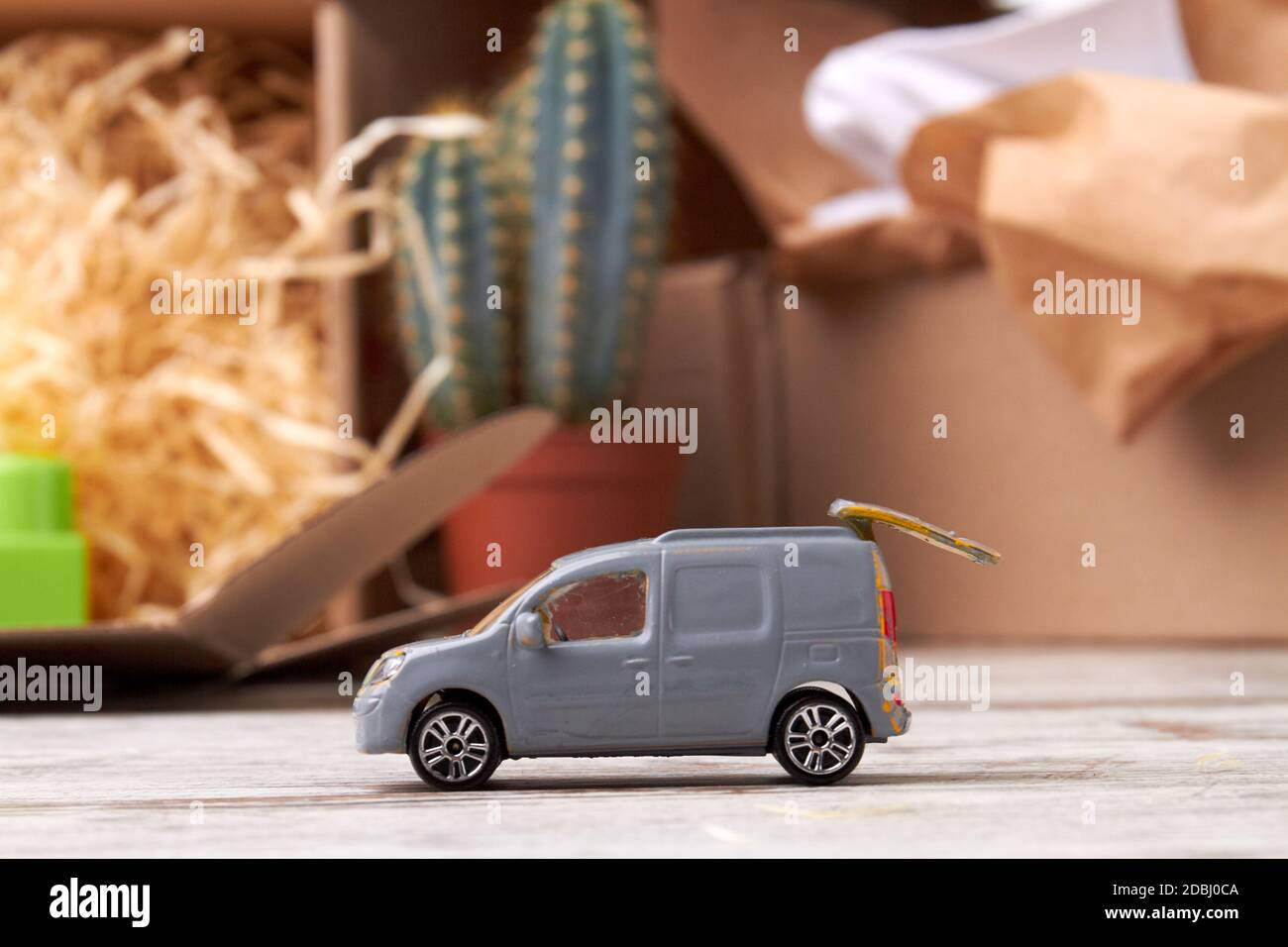 Delivery car hi-res stock photography and images - Alamy