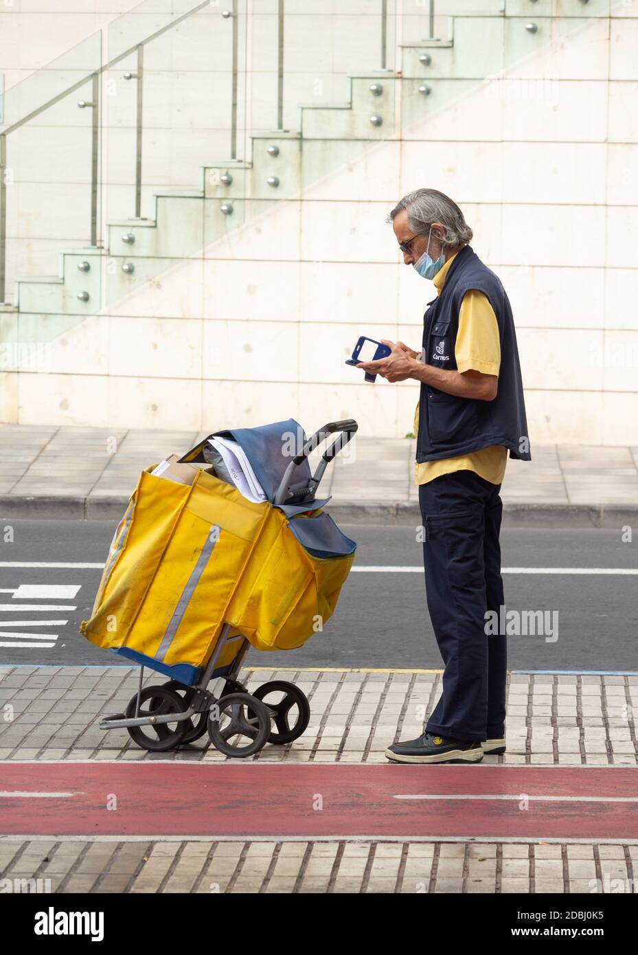 Face Mask Bus Spain at Charlotte Thrower blog