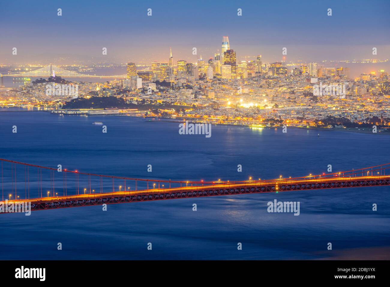 Sunset Golden Gate bridge Viewpoint with beautiful cityscape San ...