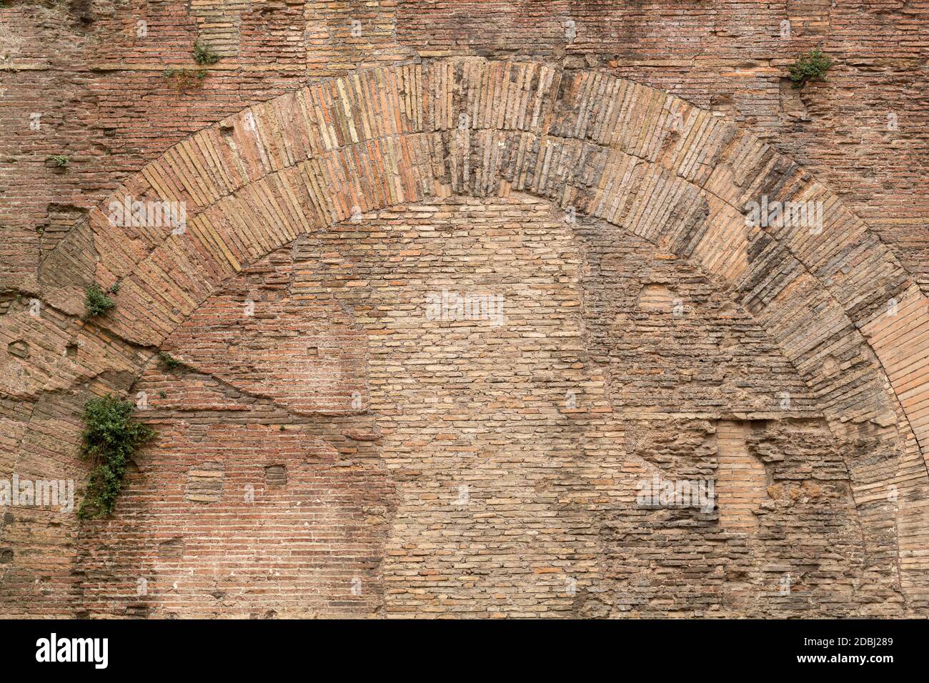Wall brick roman italy italian pantheon hi-res stock photography and ...