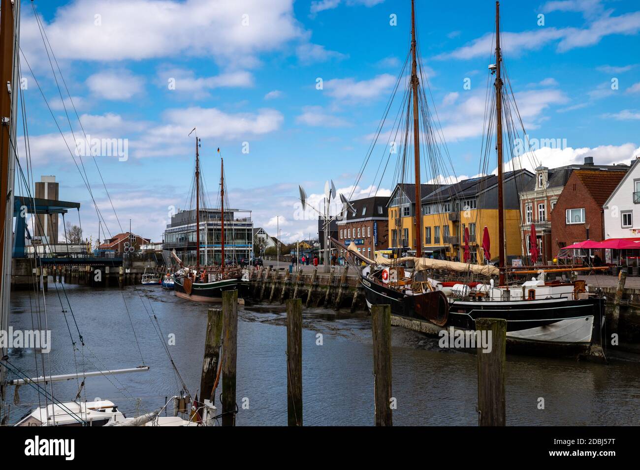 Dutch inland port hi-res stock photography and images - Alamy