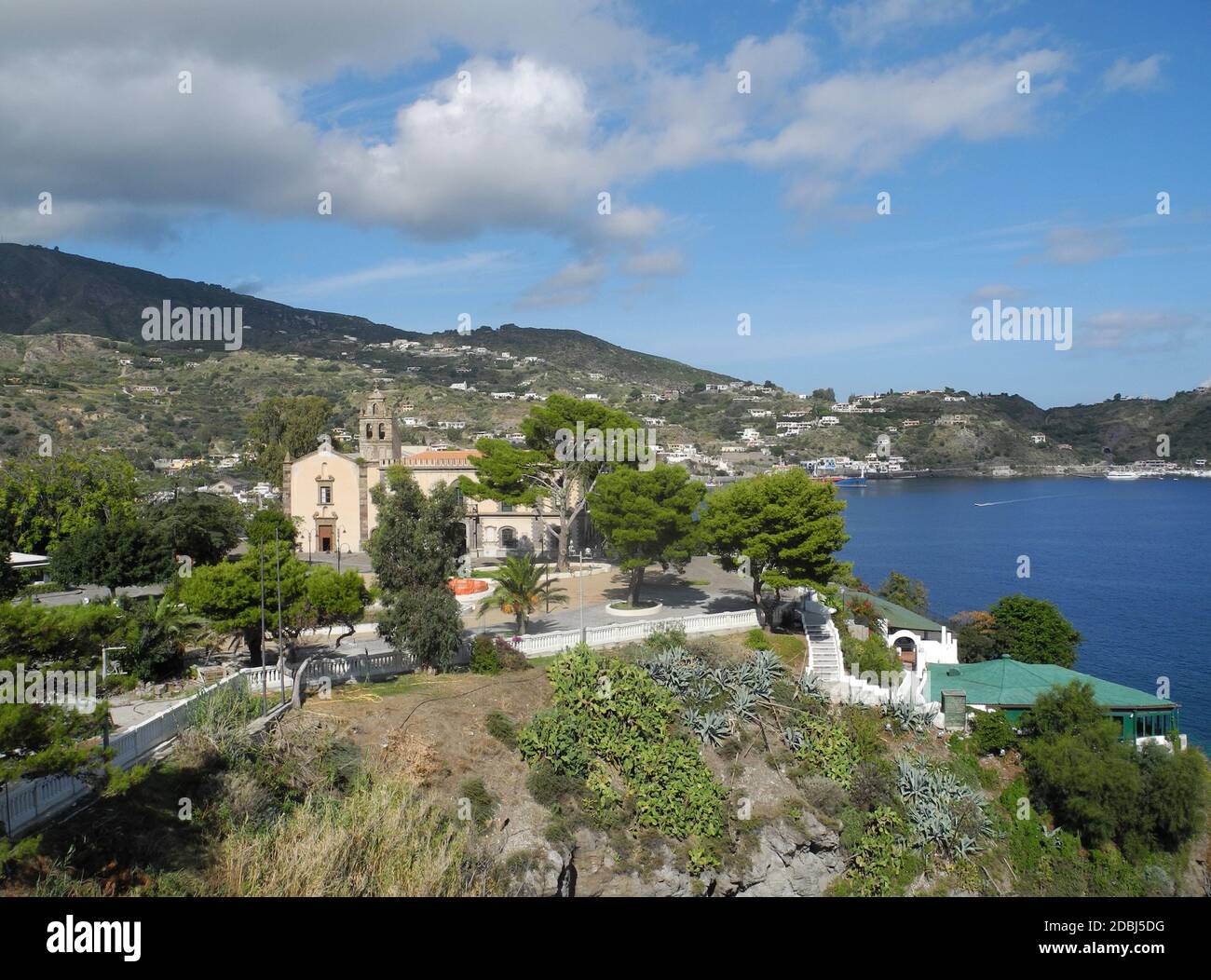 Lipari hi-res stock photography and images - Alamy