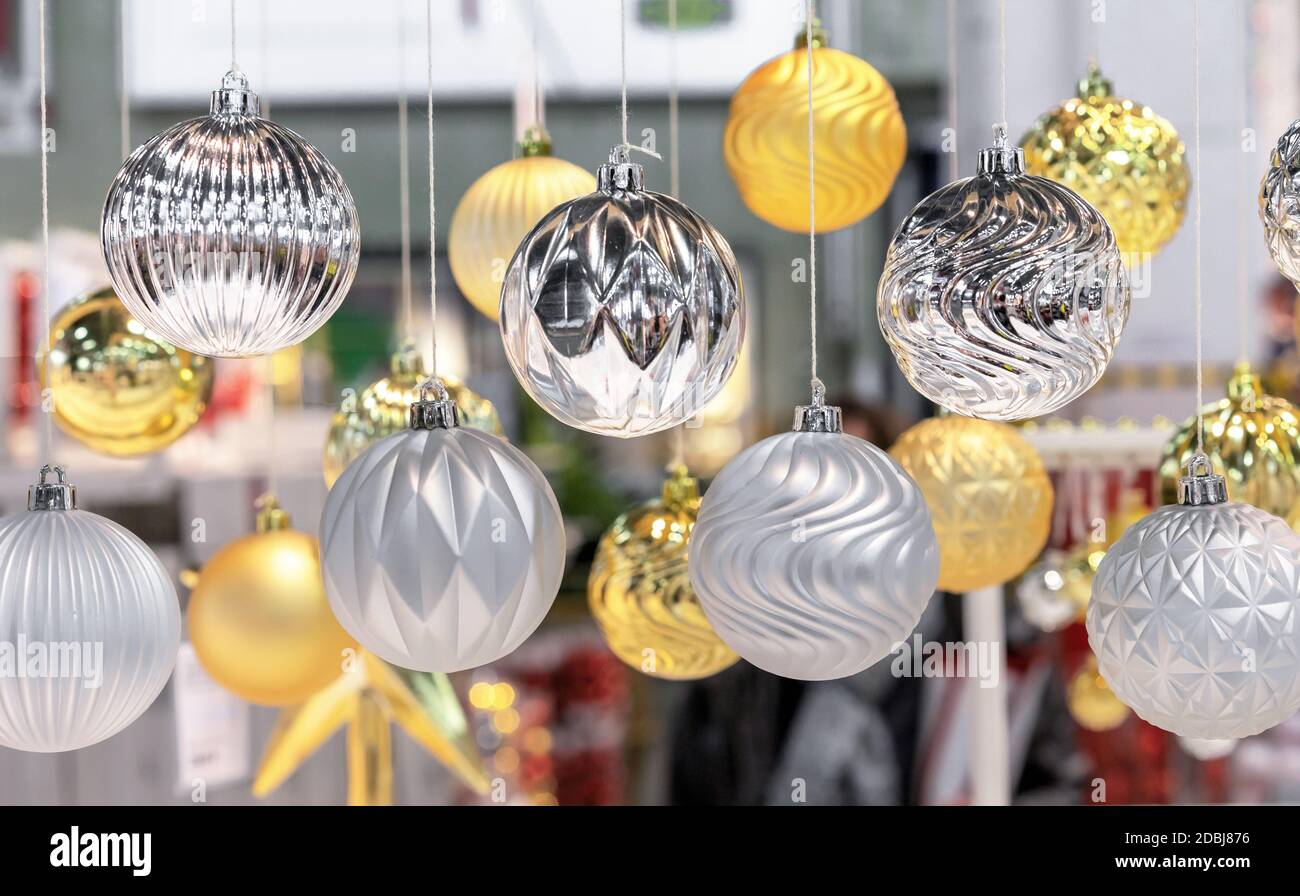 Hanging by threads hi-res stock photography and images - Alamy