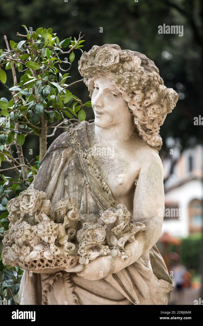 White marble statue in Villa Borghese. Rome, Italy Stock Photo - Alamy