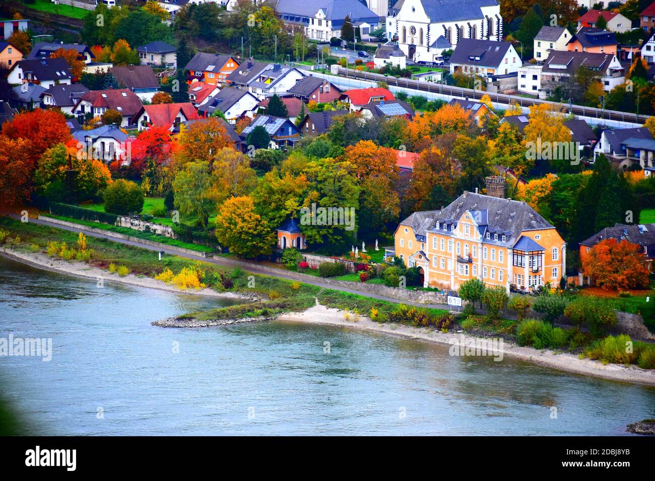 Vine village leutesdorf hi-res stock photography and images - Alamy