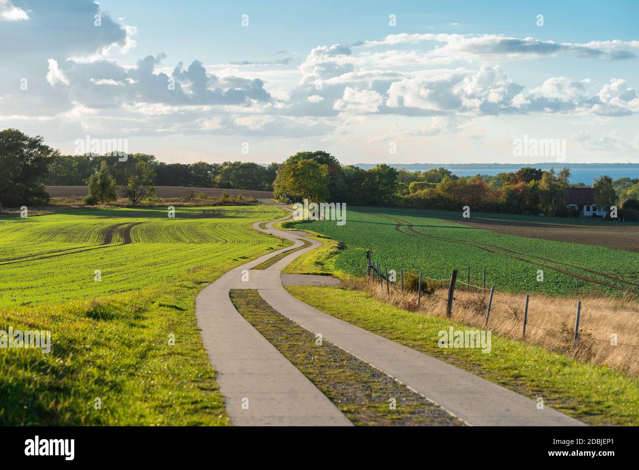 Agriculture road hi-res stock photography and images - Alamy