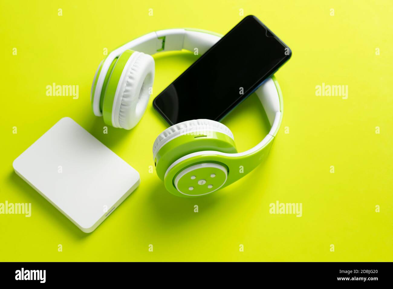 Hard disk drive screen hi-res stock photography and images - Alamy