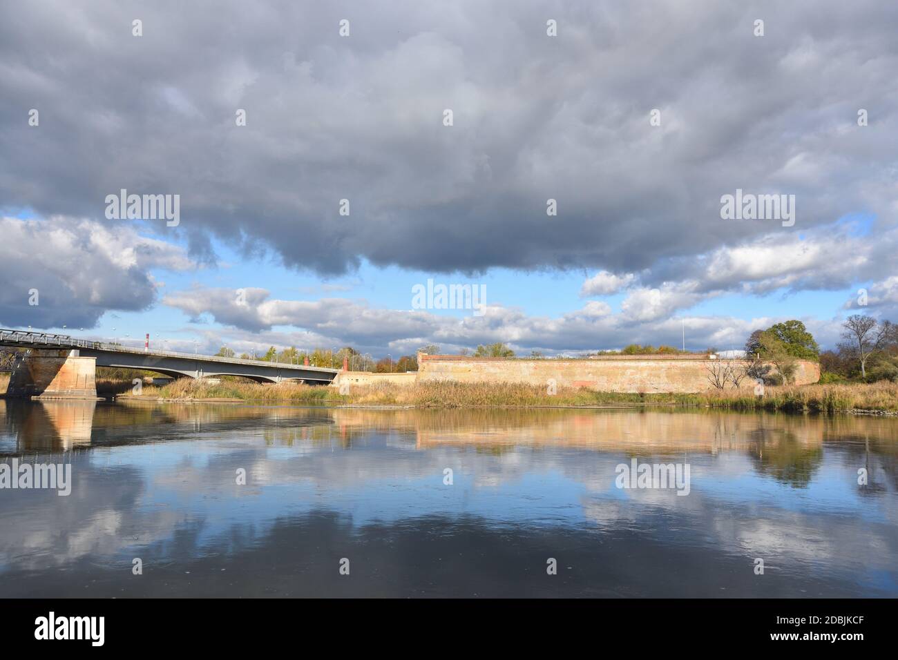 View over the river oder between poland and germany in kustrin Stock ...