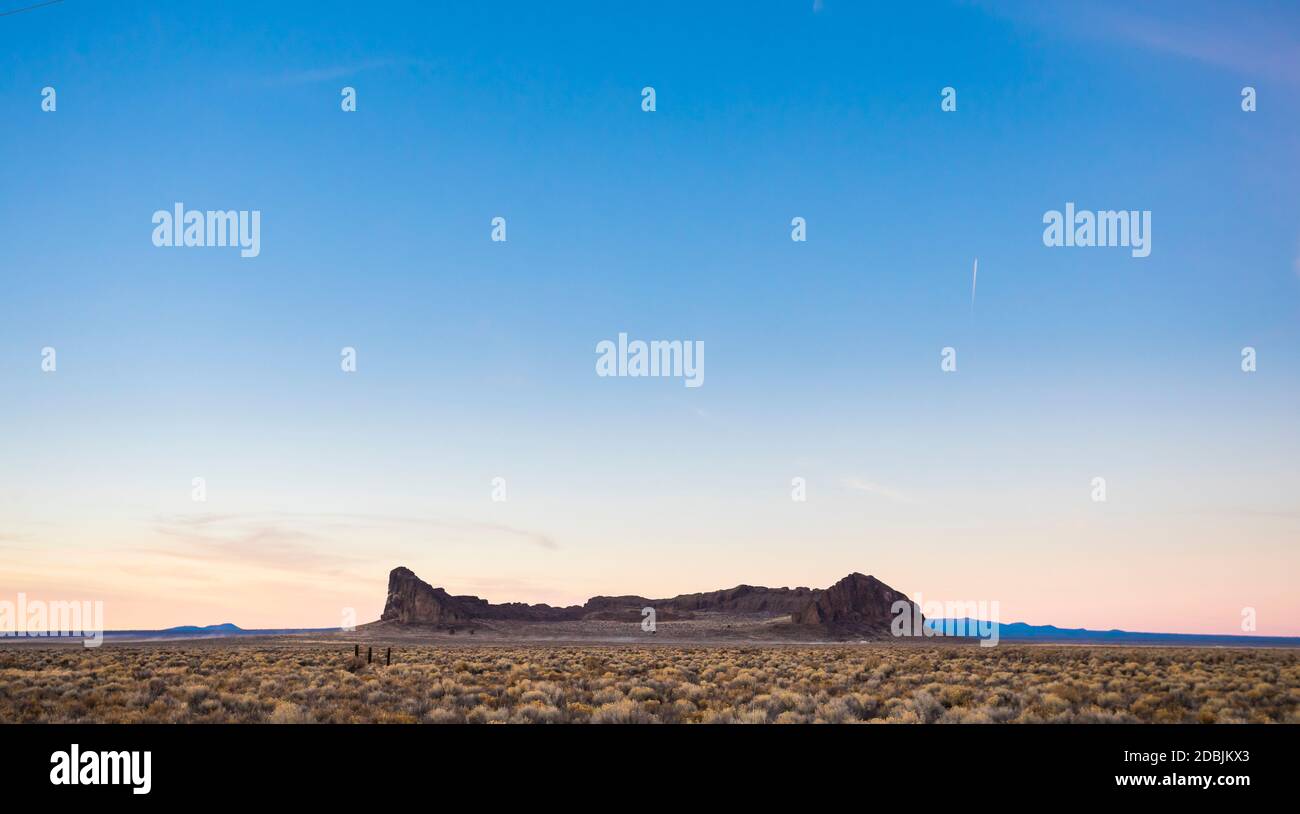 Fort rock oregon hi-res stock photography and images - Alamy