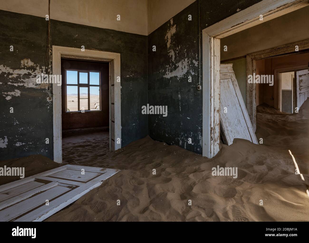 Sand has invaded and taken over these rooms in Kolmanskoppe, Namibia ...