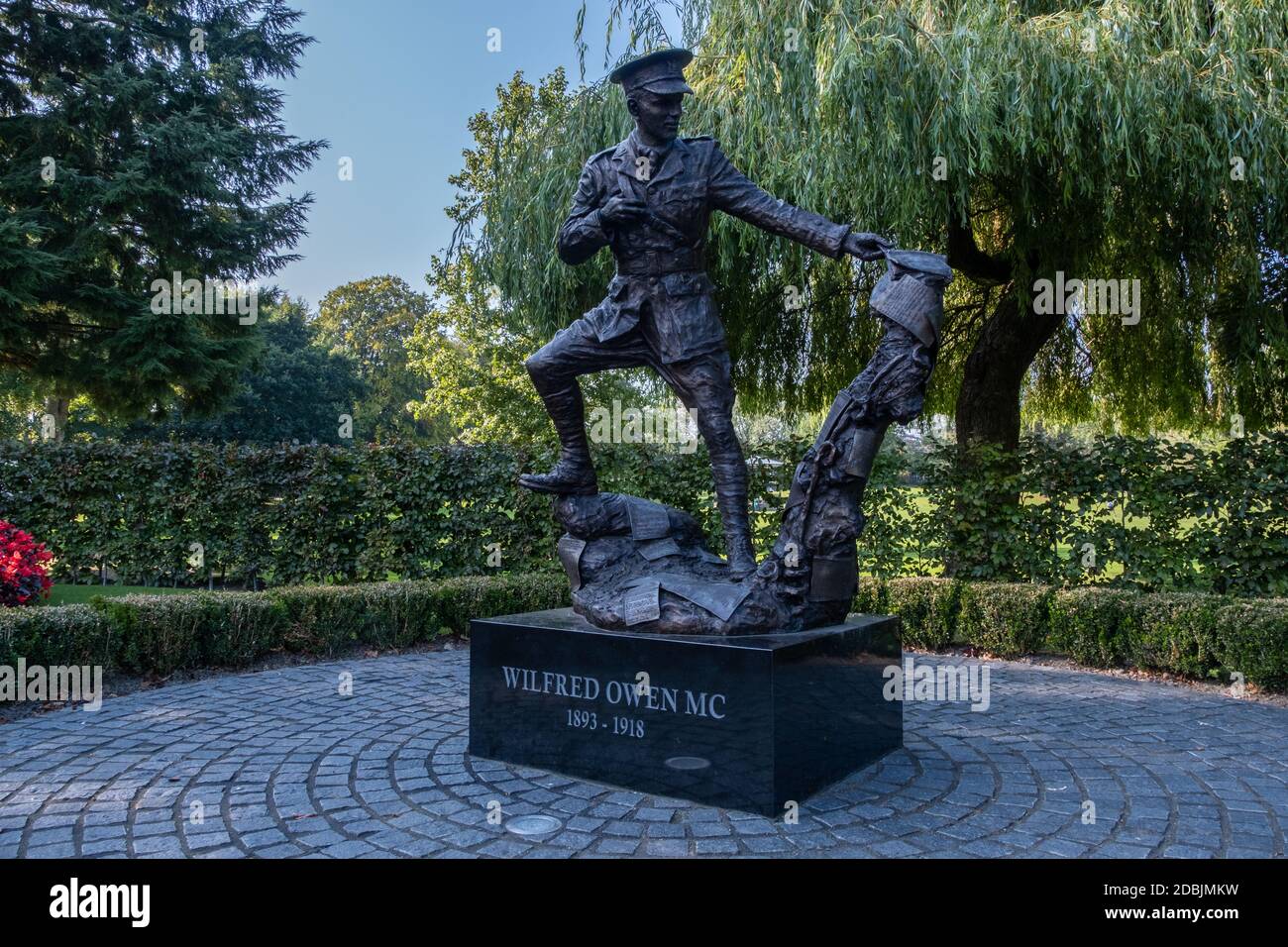 Wilfred owen hi-res stock photography and images - Alamy