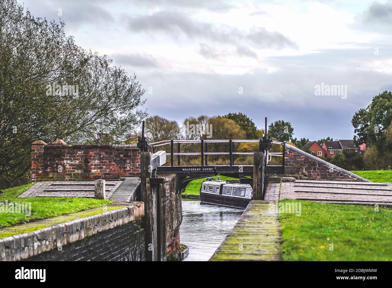 Open canal hi-res stock photography and images - Alamy