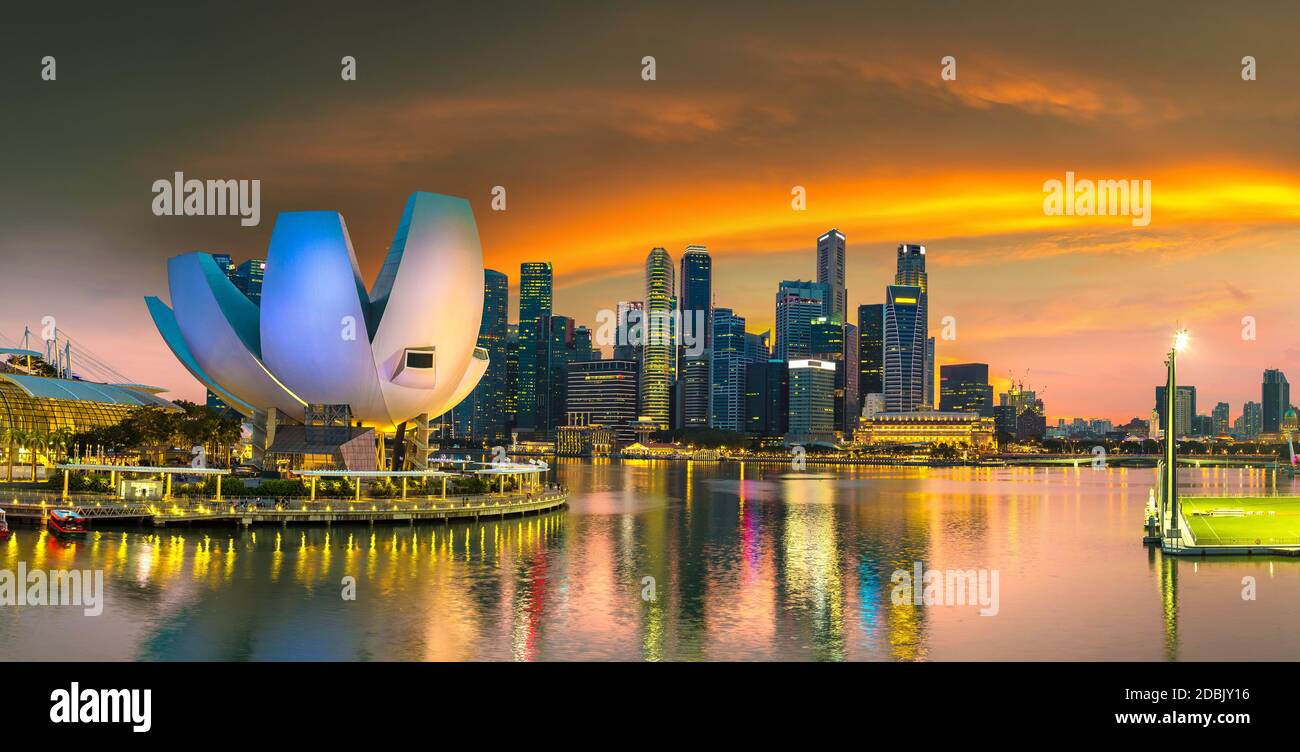 Panorama museum art science hi-res stock photography and images - Alamy