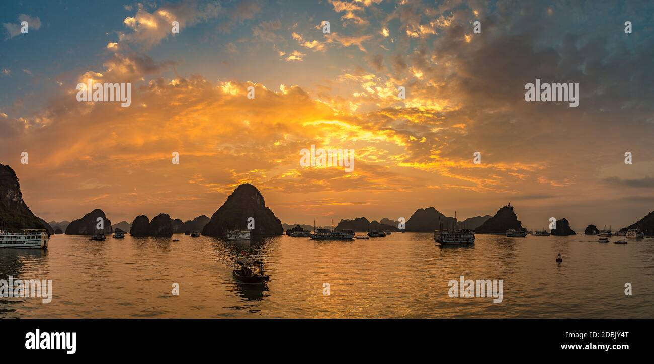 Panorama of Sunset in Halon bay, Vietnam in a summer day Stock Photo ...