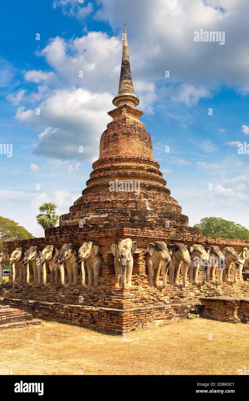 Wat Sorasak Temple (Elephant Temple) in Sukhothai historical park ...