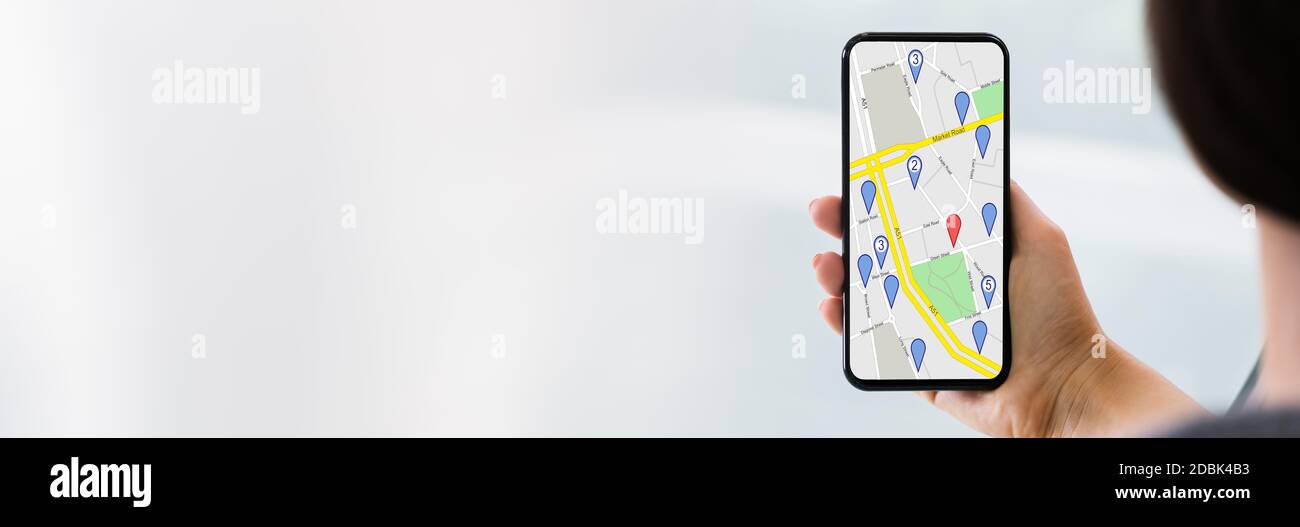 Finding location on map hi-res stock photography and images - Alamy