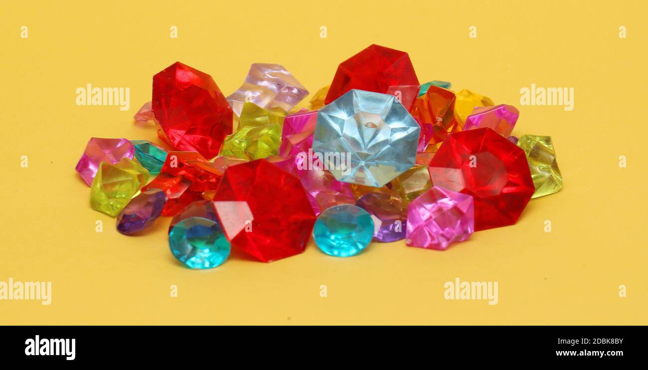 Pile of gemstones hi-res stock photography and images - Alamy