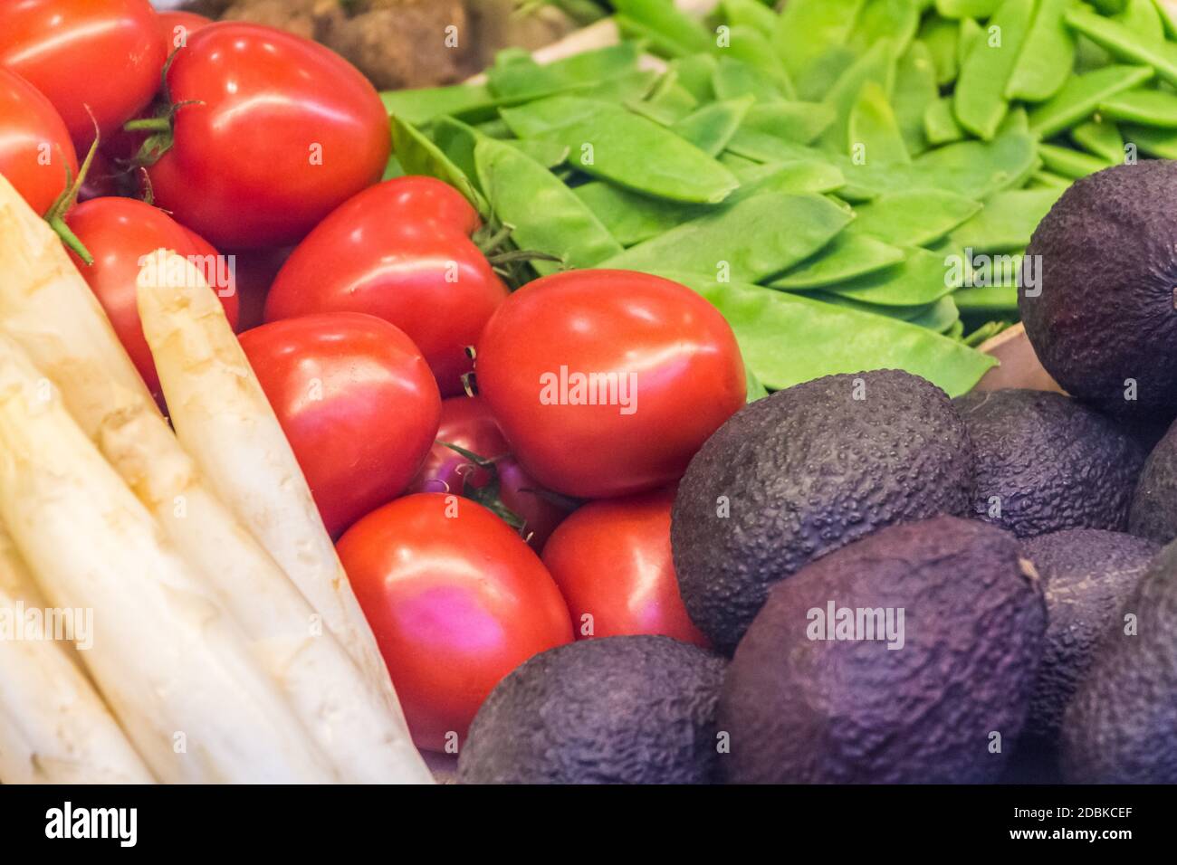 Offer mix box of ripe organic vegetable for balanced nutrition recipe ...