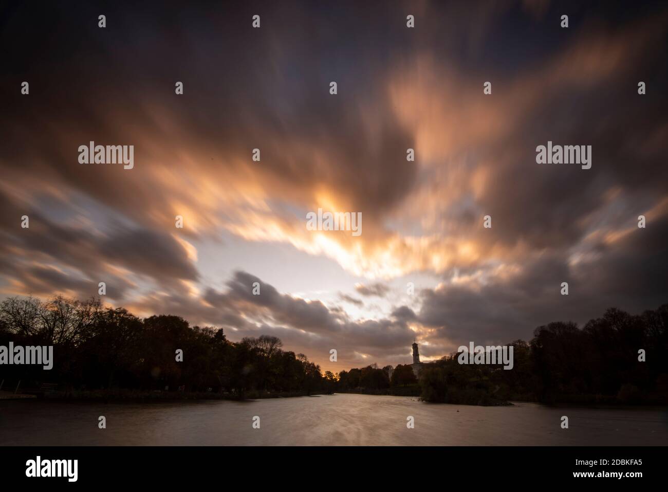 Sunset at Highfields University Park in Nottingham, Nottinghamshire ...