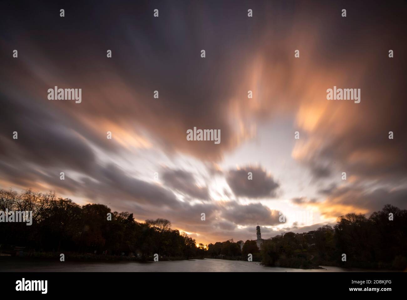 Sunset at Highfields University Park in Nottingham, Nottinghamshire ...