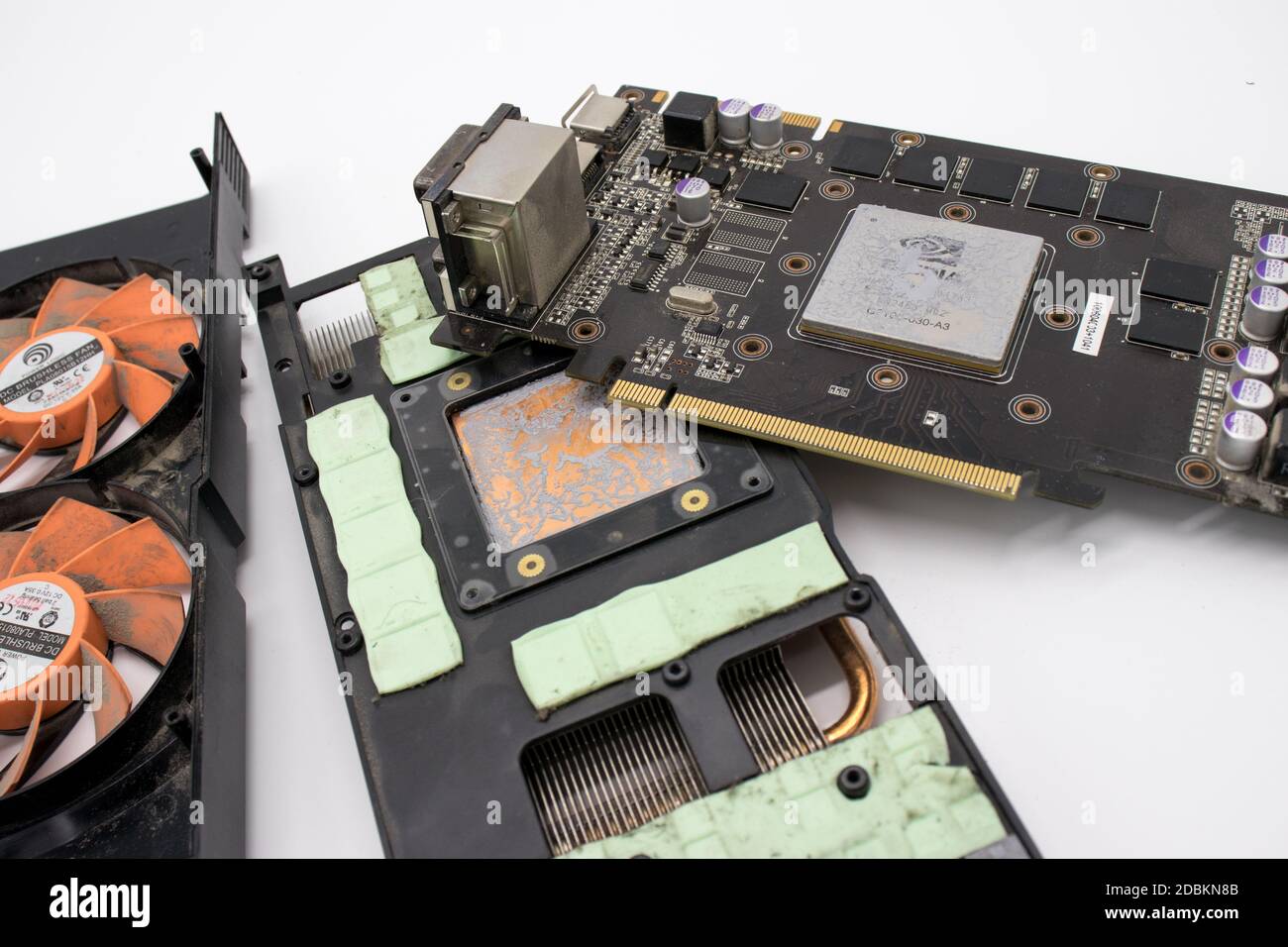 Disassemble capacitor hi-res stock photography and images - Alamy