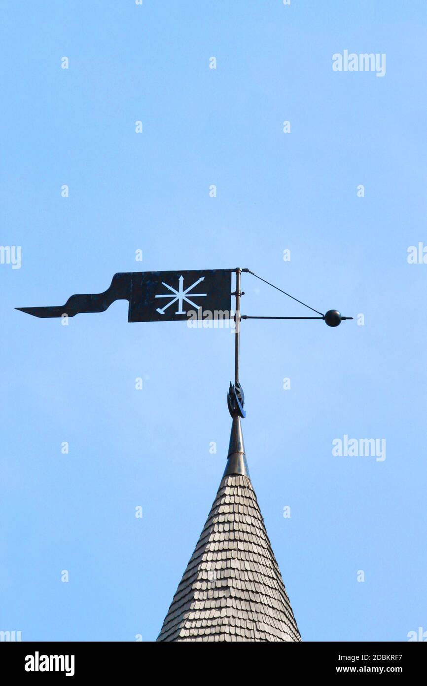 Roof top compass hi-res stock photography and images - Alamy