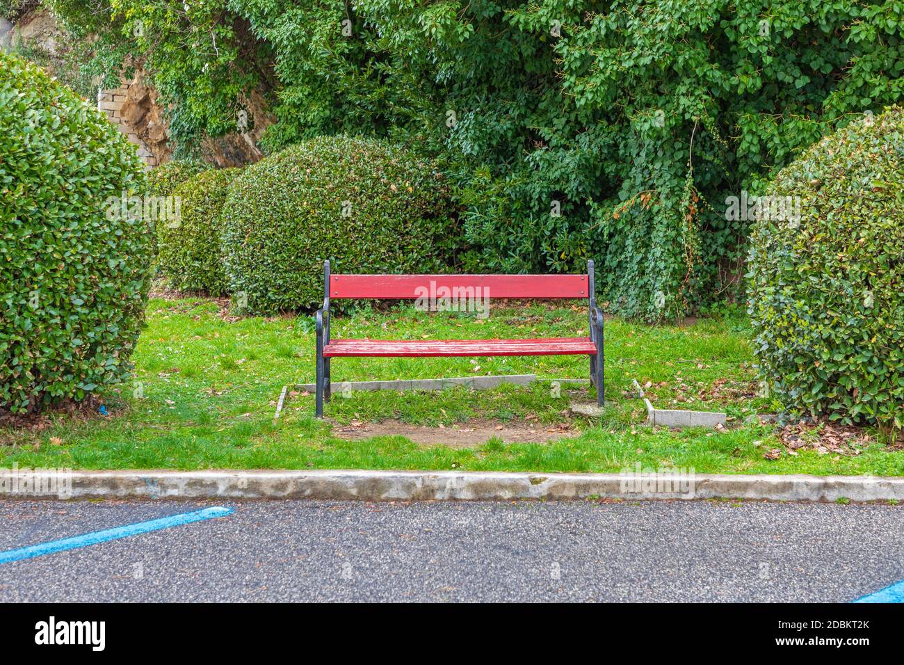 Empty bench in park garden trieste italy hi-res stock photography and ...