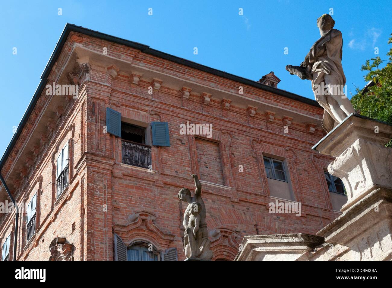 Crema italy hi-res stock photography and images - Alamy