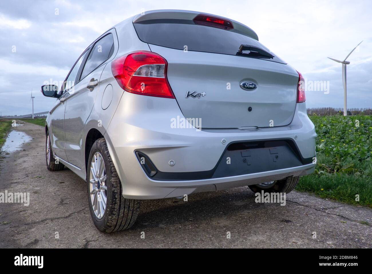 2019 Ford ka + in the color Silver Metallic Stock Photo - Alamy