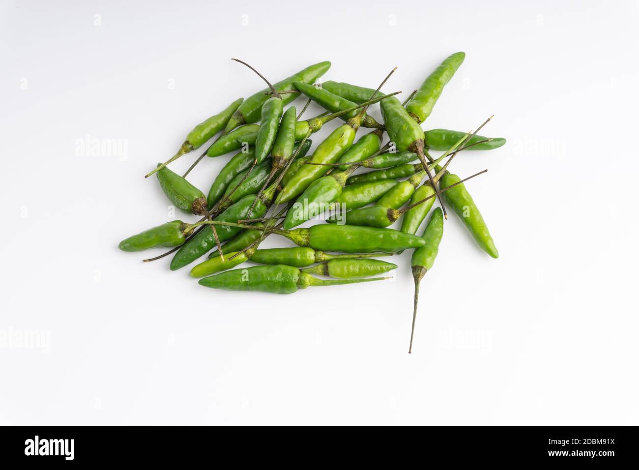 Green BirdÕs eye chili,Thai Chili pepper ,bird chili pepper nature ...