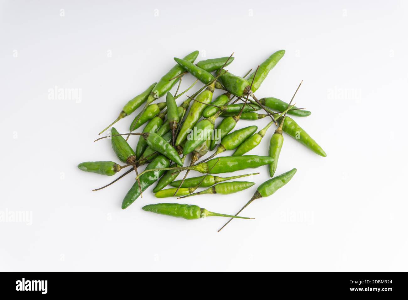 Green BirdÕs eye chili,Thai Chili pepper ,bird chili pepper nature ...