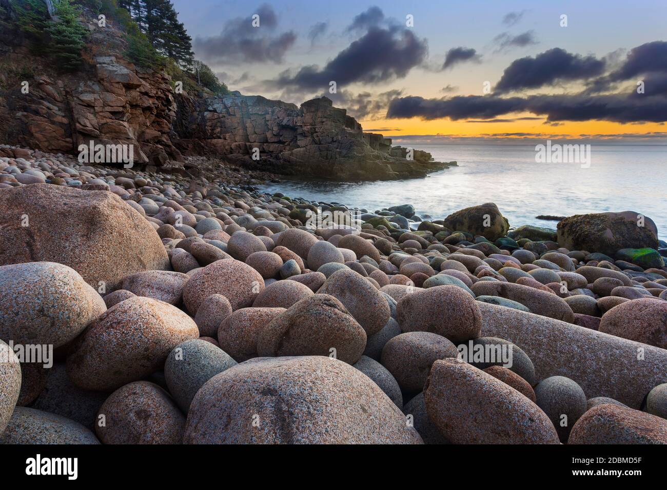 Sunrise at Monument Cove in Acadia National Park, Maine, USA Stock ...