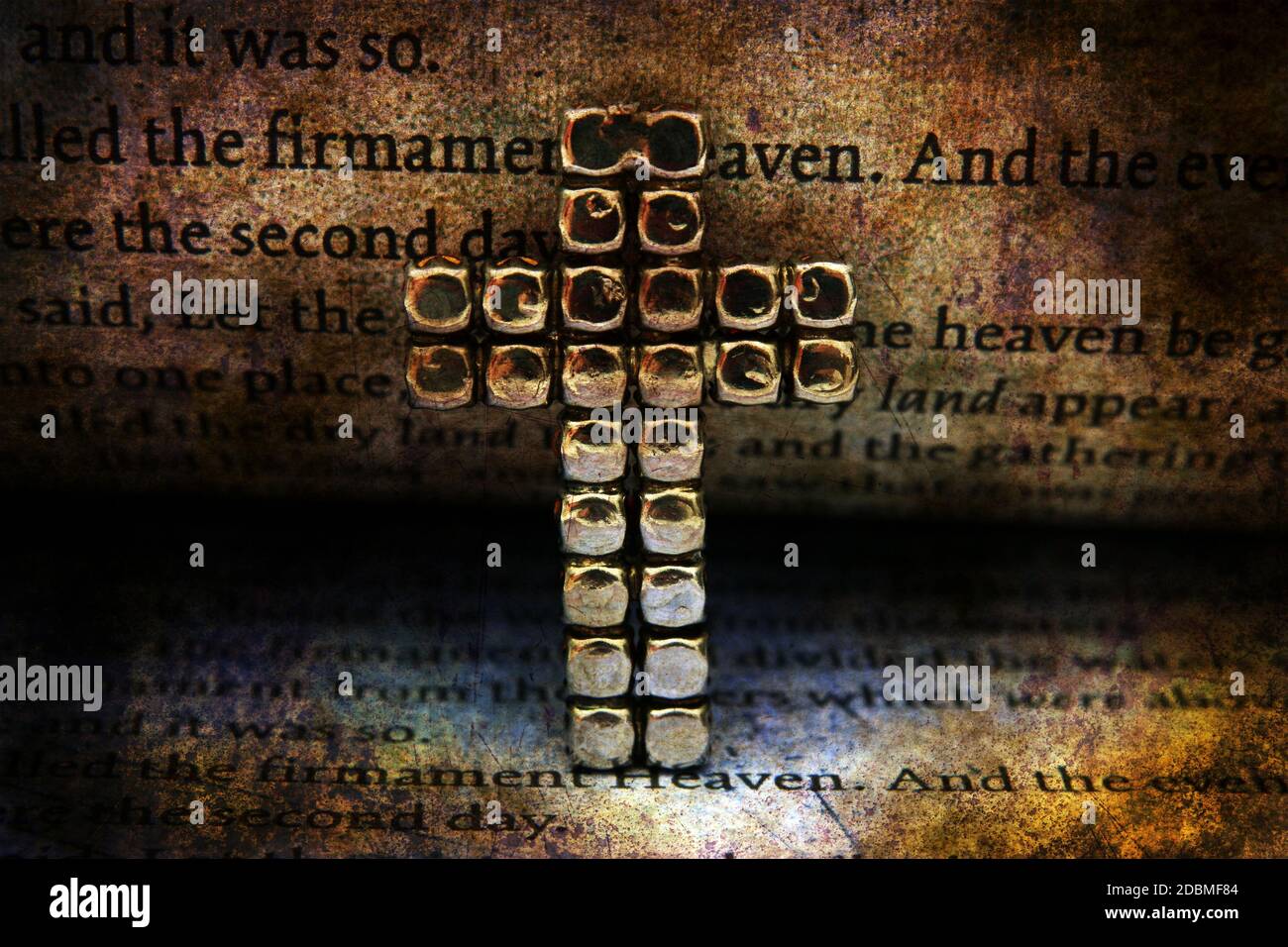 Cross and bible grunge concept Stock Photo - Alamy