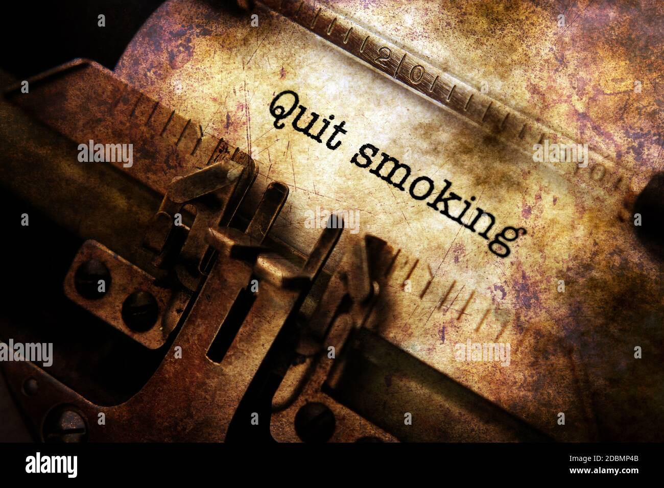 Quit smoking text on typewriter Stock Photo - Alamy
