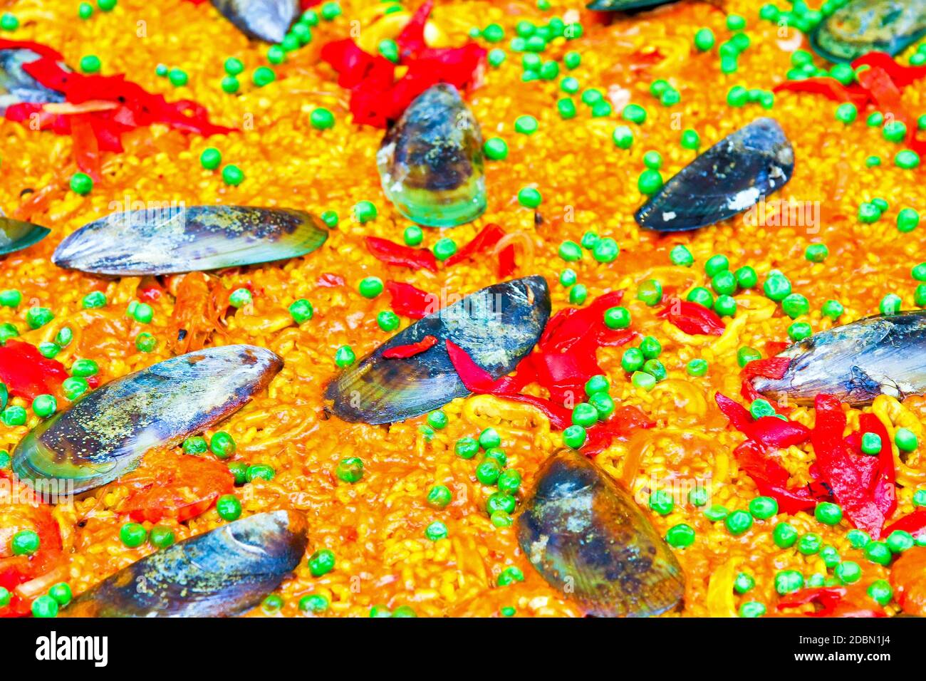 Cooking sea food meal mussel and peas Stock Photo - Alamy