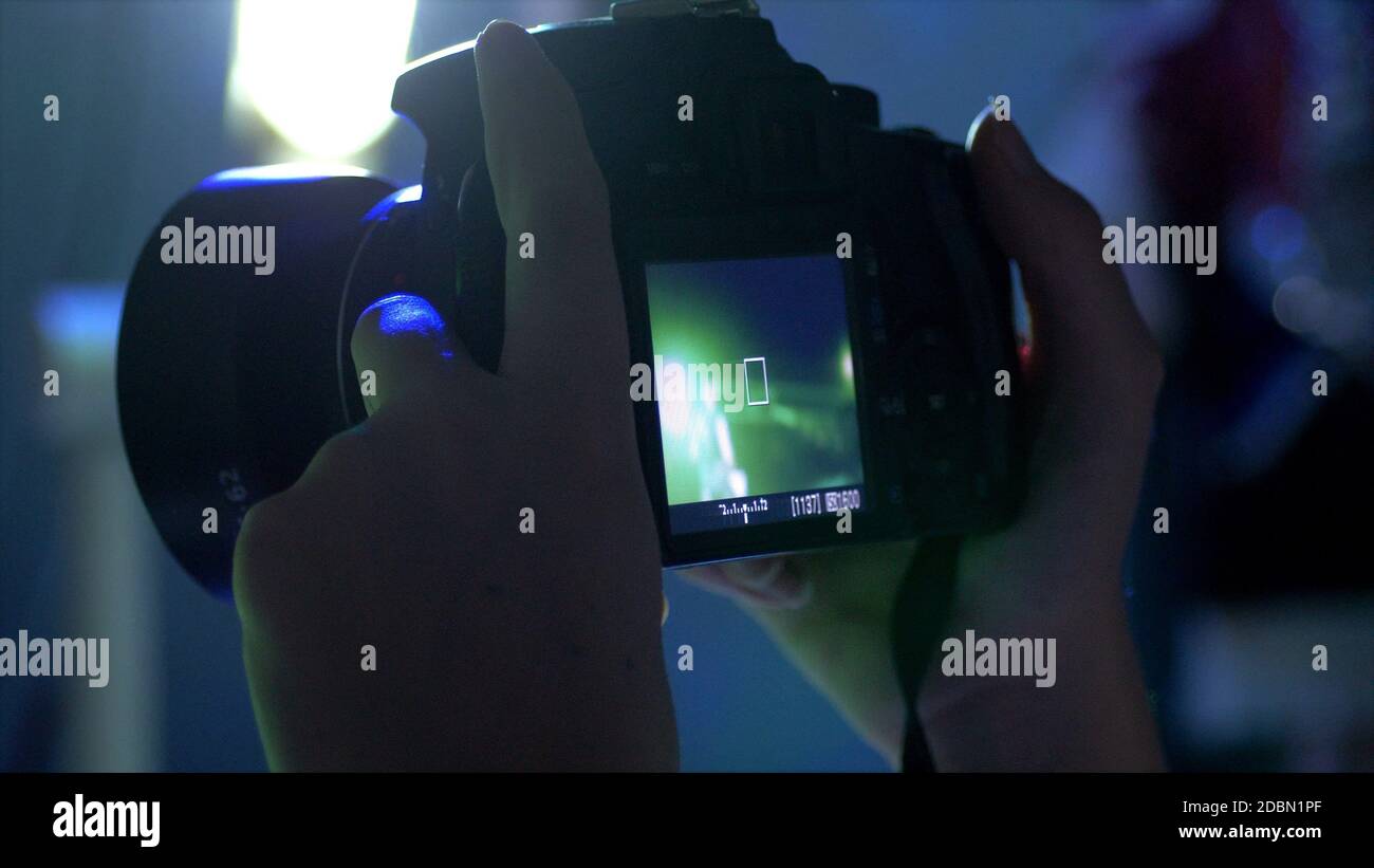 Close Up Of Dslr Camera Recording Video Stock Photo - Alamy