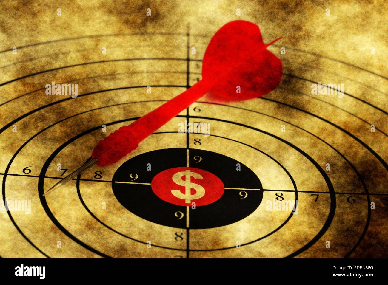 Dollar target grunge concept Stock Photo - Alamy