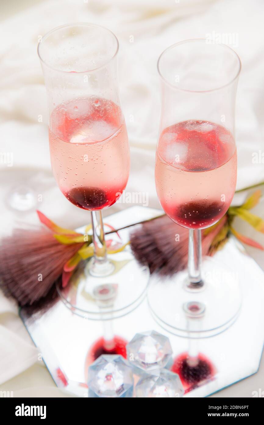 Sparkling dessert hi-res stock photography and images - Alamy