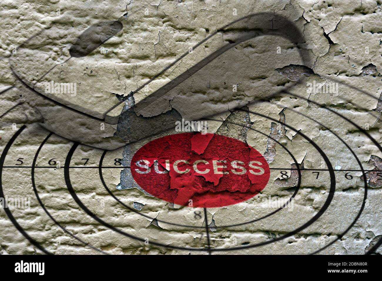 Success target grunge concept Stock Photo - Alamy