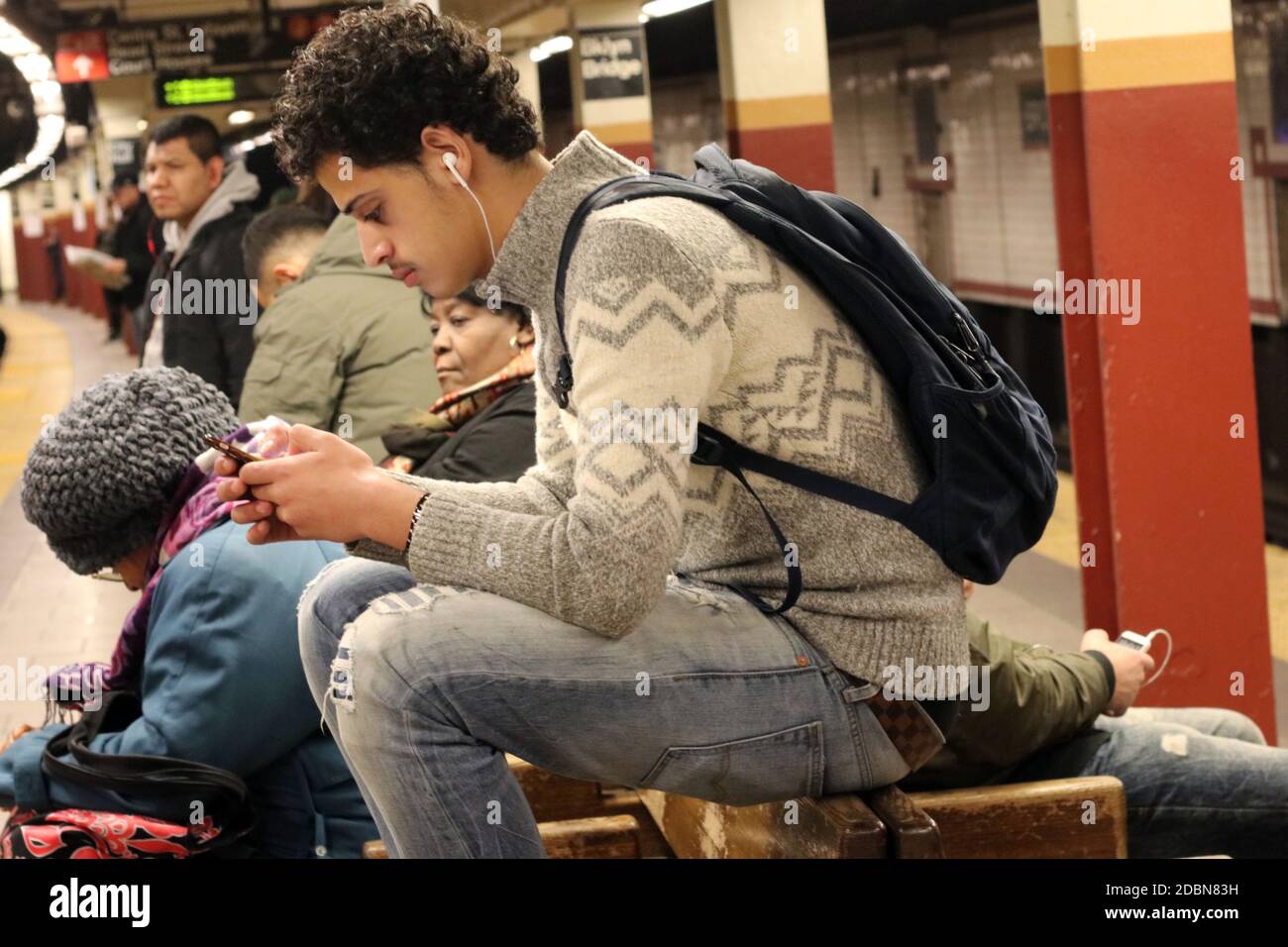 People Interacting With Technology, New York, USA Stock Photo - Alamy