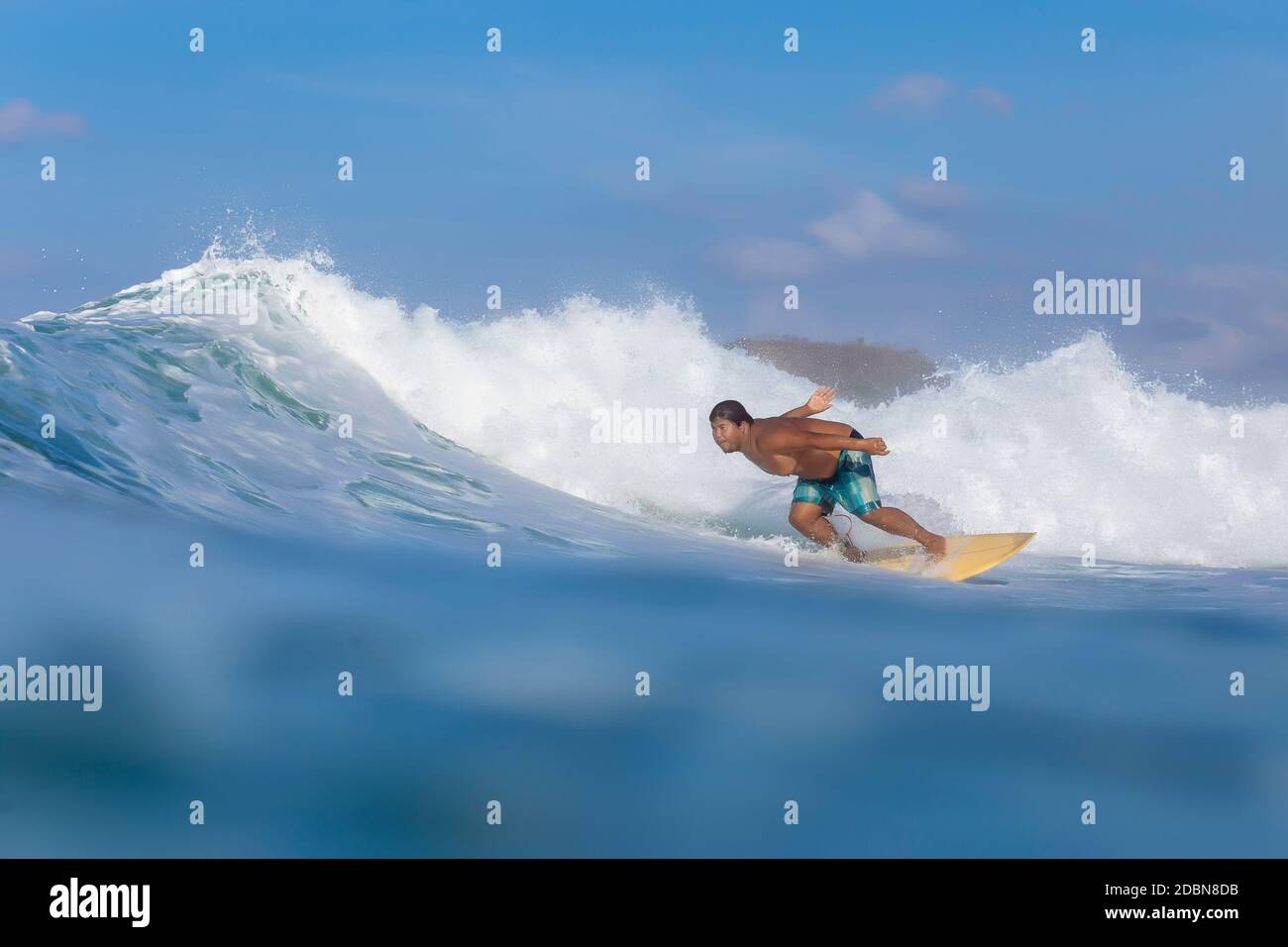 Fat man surfing hi-res stock photography and images - Alamy