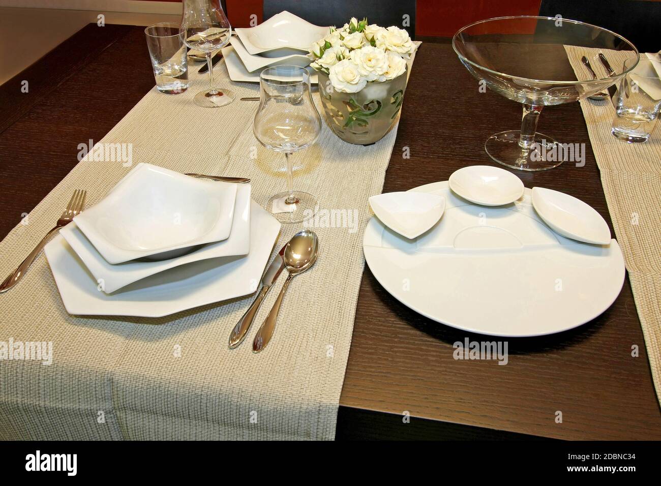 Close up shot dinner table hi-res stock photography and images - Alamy
