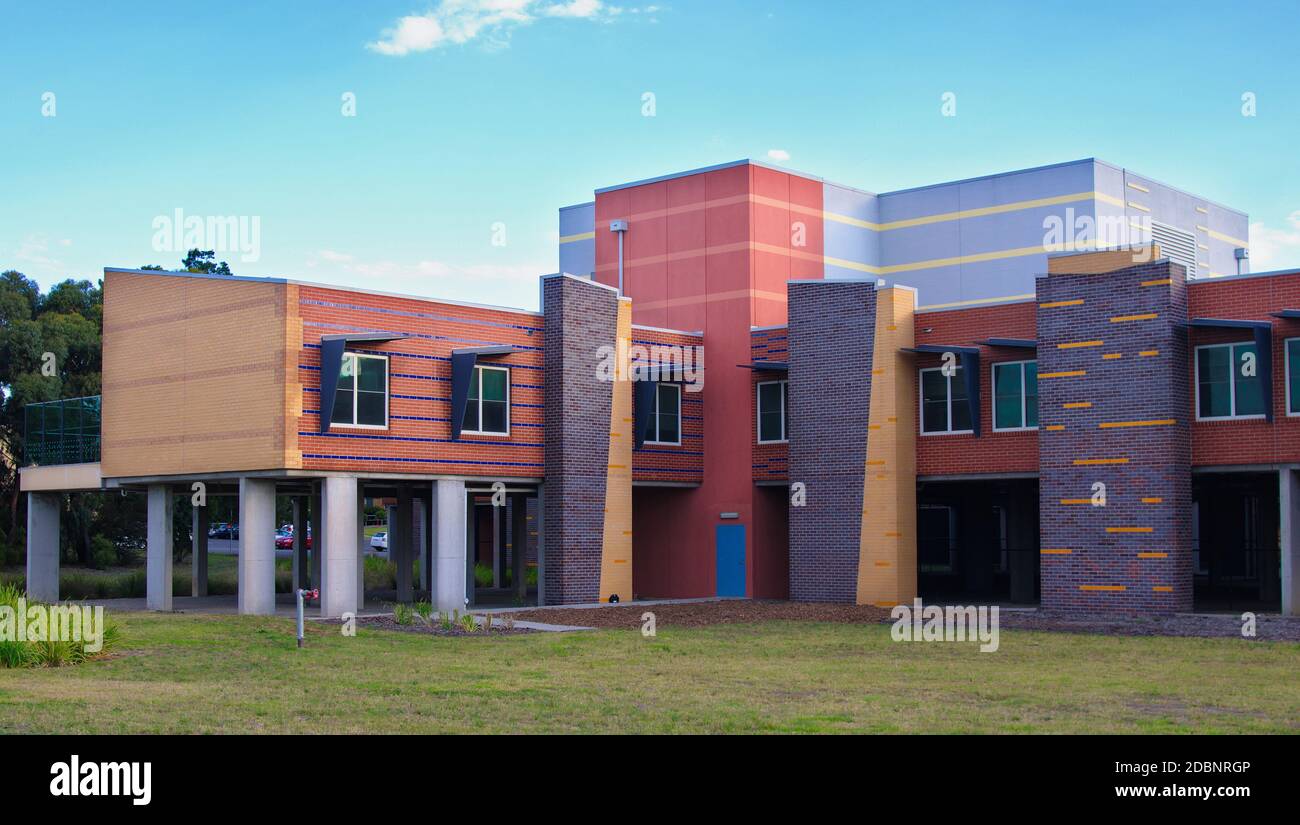 modern medical center building closeup Stock Photo - Alamy