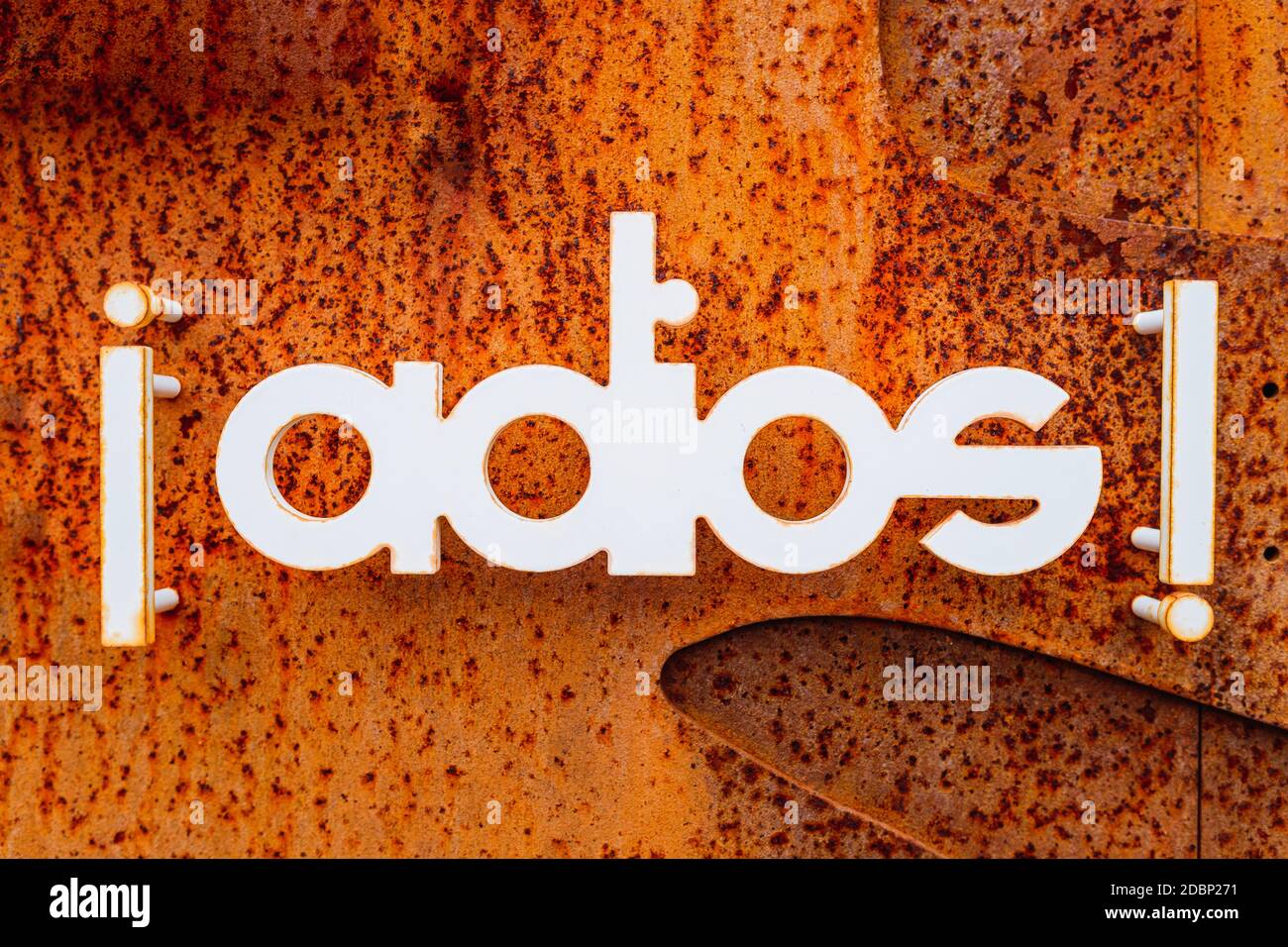Goodbye word written in Spanish on a metal plate Stock Photo - Alamy