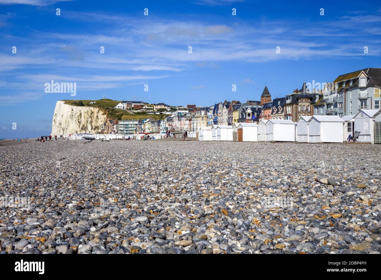 Le treport beach hi-res stock photography and images - Alamy
