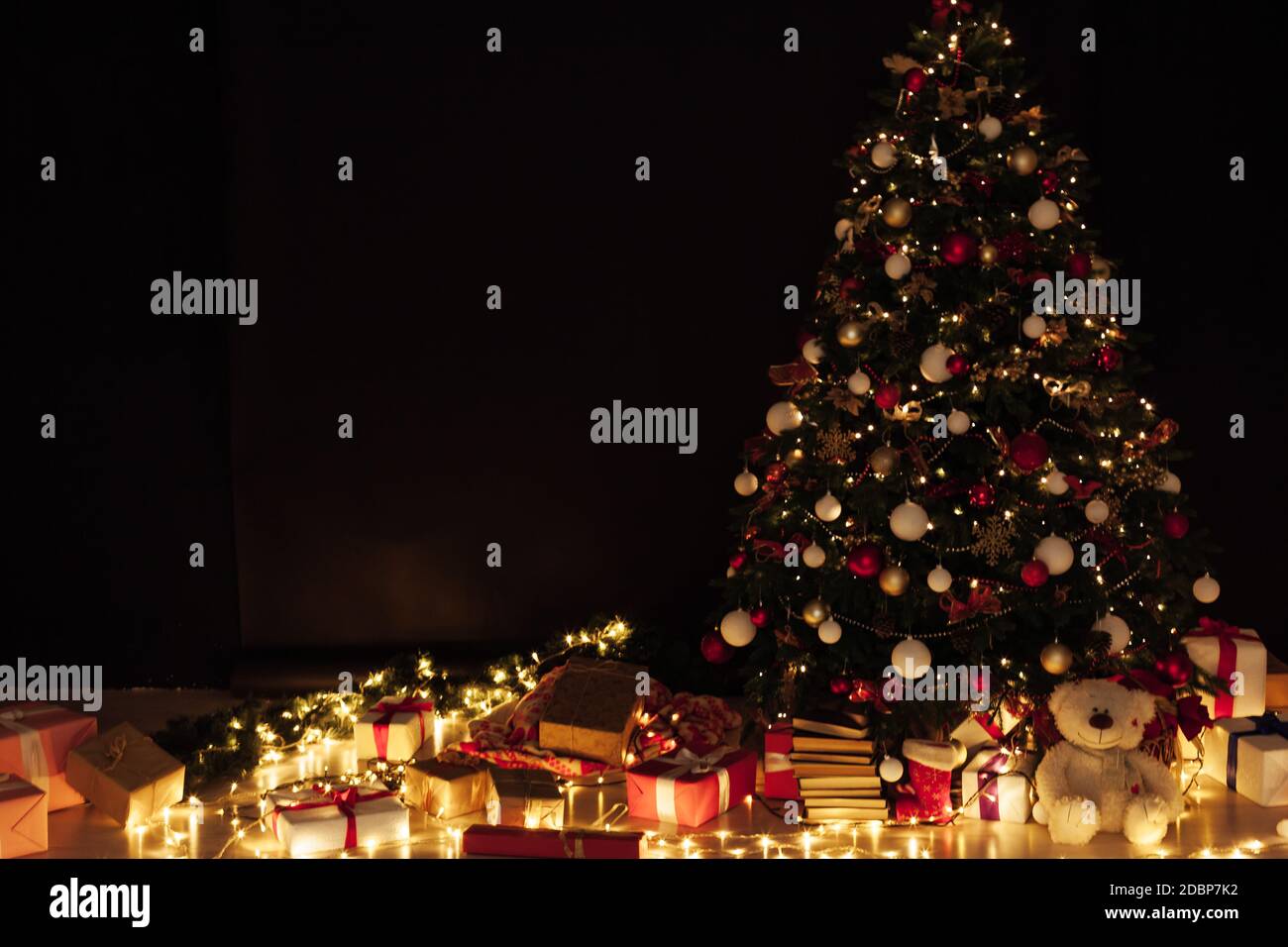 Christmas tree lights and New Year's Eve Stock Photo - Alamy