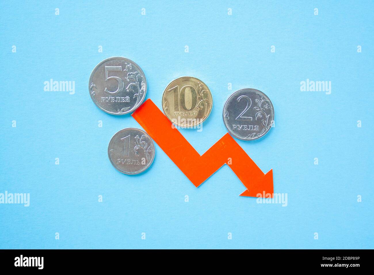 Blue arrow chart drop symbol hi-res stock photography and images - Alamy